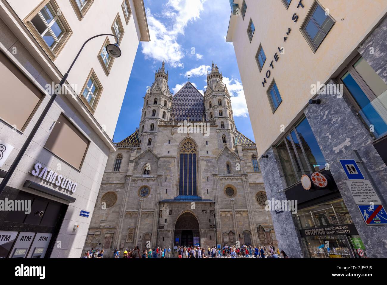 Austria, Vienna, June 10, 2022: Gothic St. Stephen Cathedral main ...