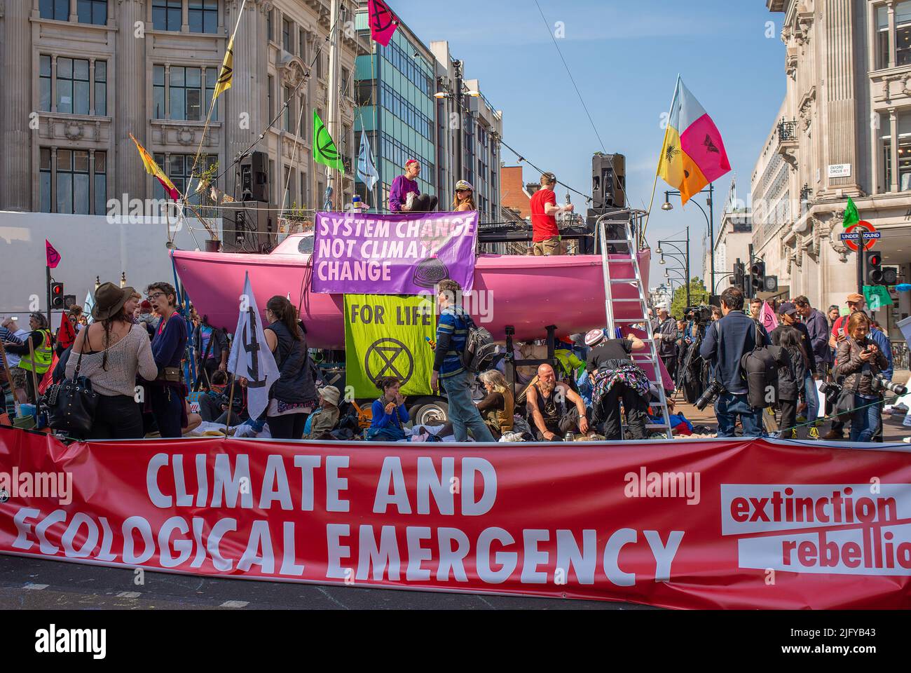 Climate change protesters at the Extinction Rebellion demonstration ...