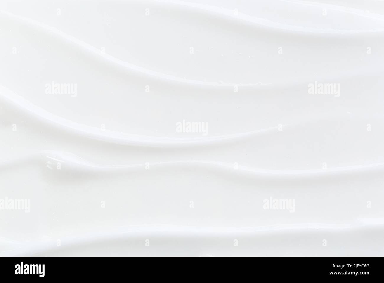 White face cream swirl swatch isolated. Body lotion drop. Cosmetic ...