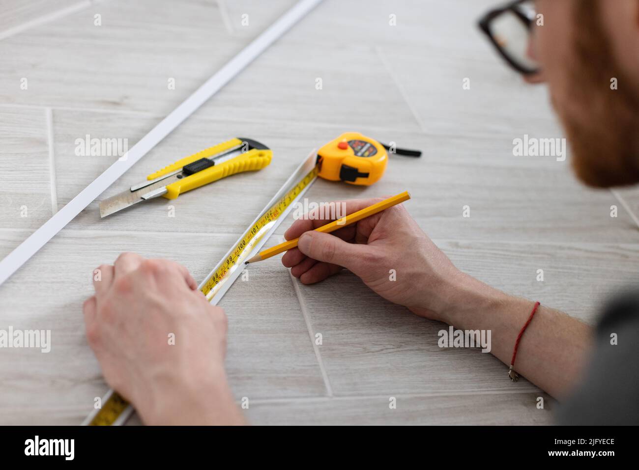 Corner measurement construction hi-res stock photography and images - Alamy