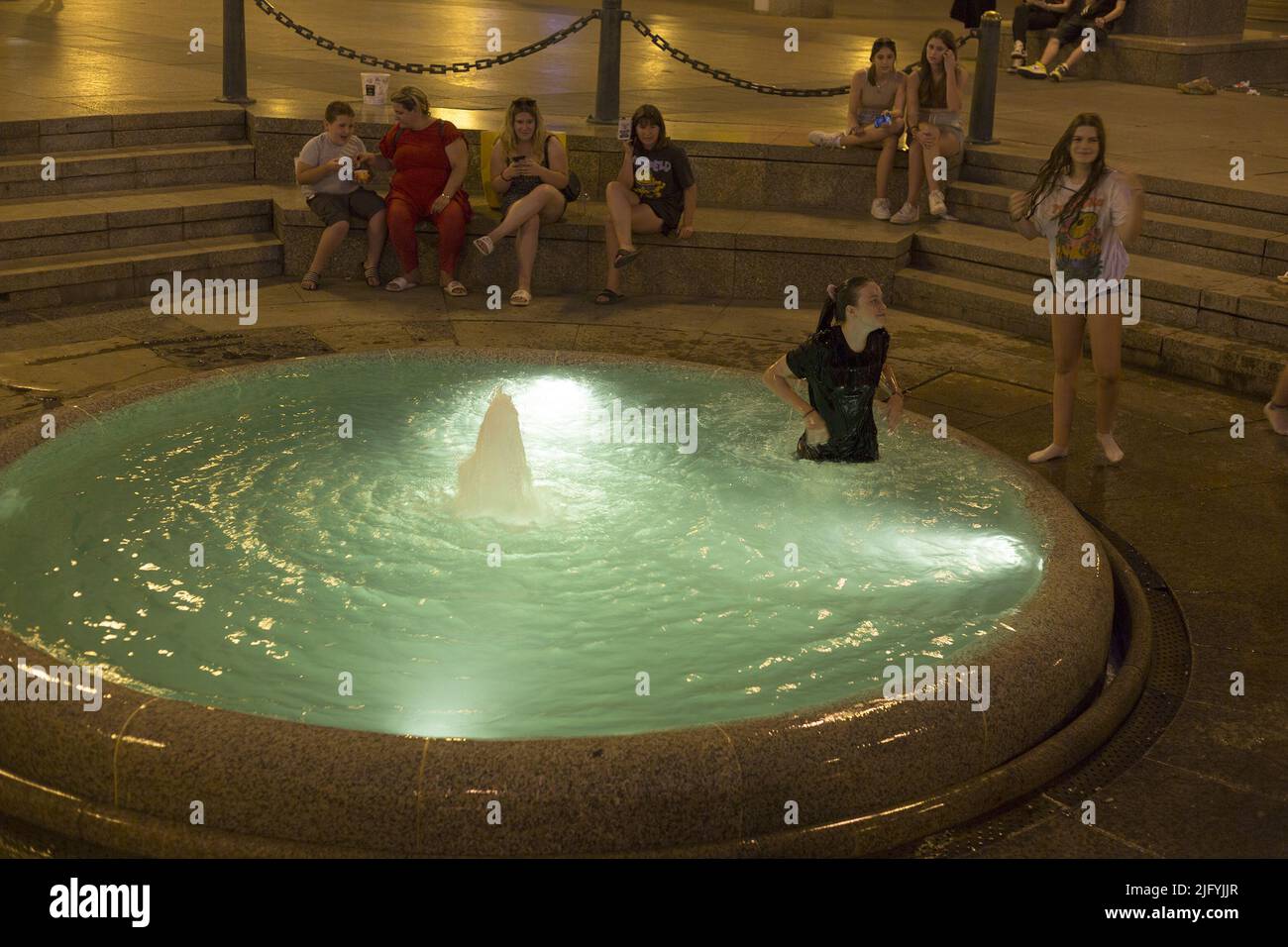 Urban heat wave hi-res stock photography and images - Alamy