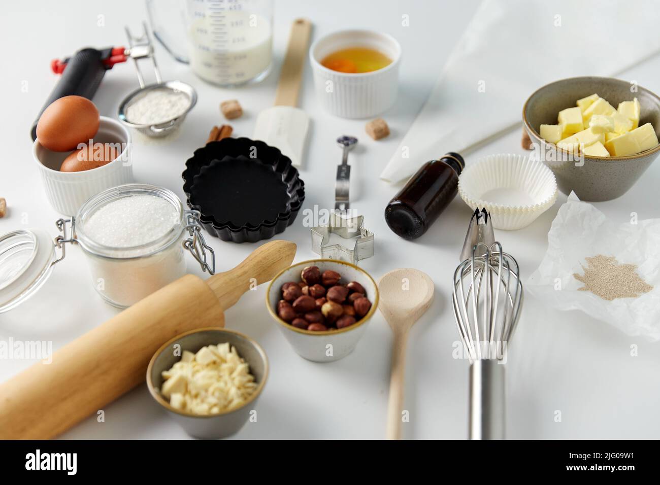 cooking ingredients and kitchen tools for baking Stock Photo - Alamy
