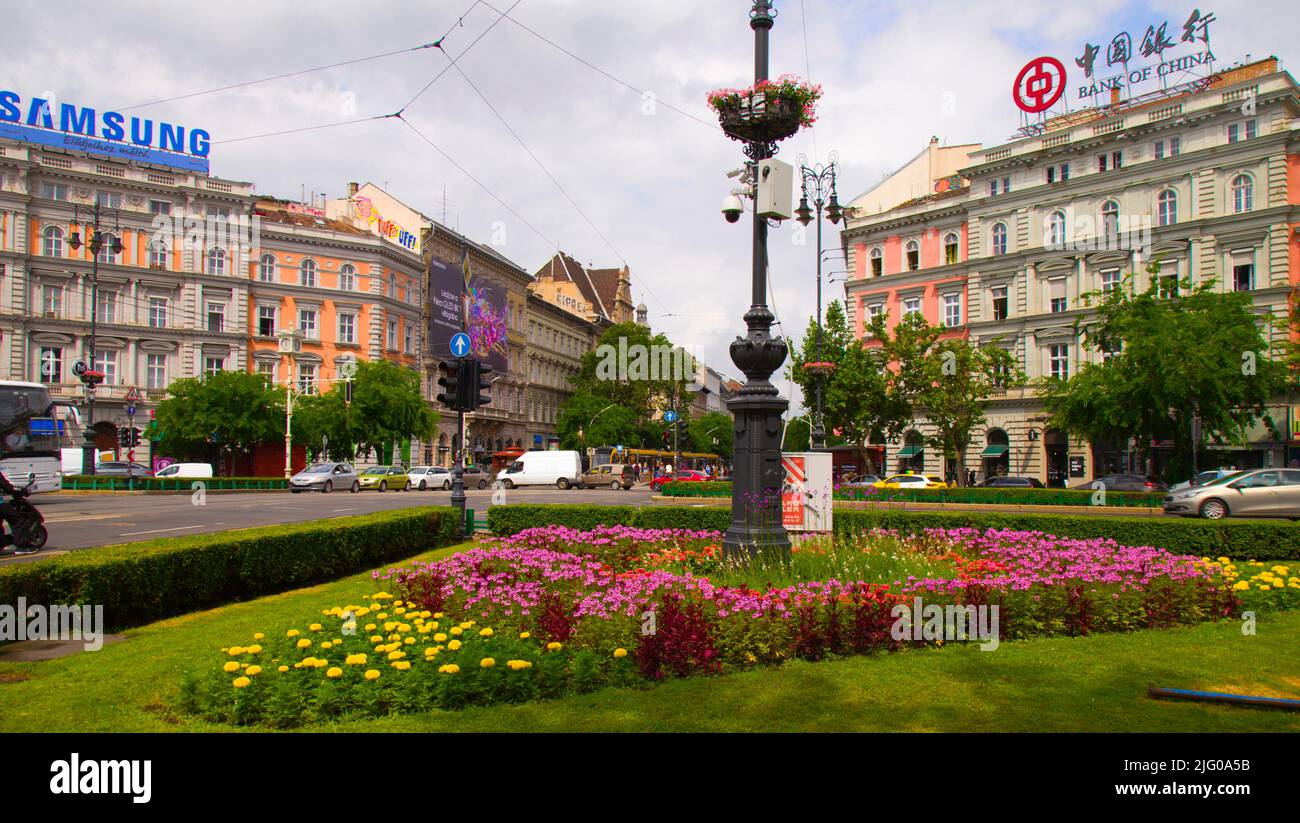 Hungary, Budapest, Oktogon, street scene Stock Photo - Alamy