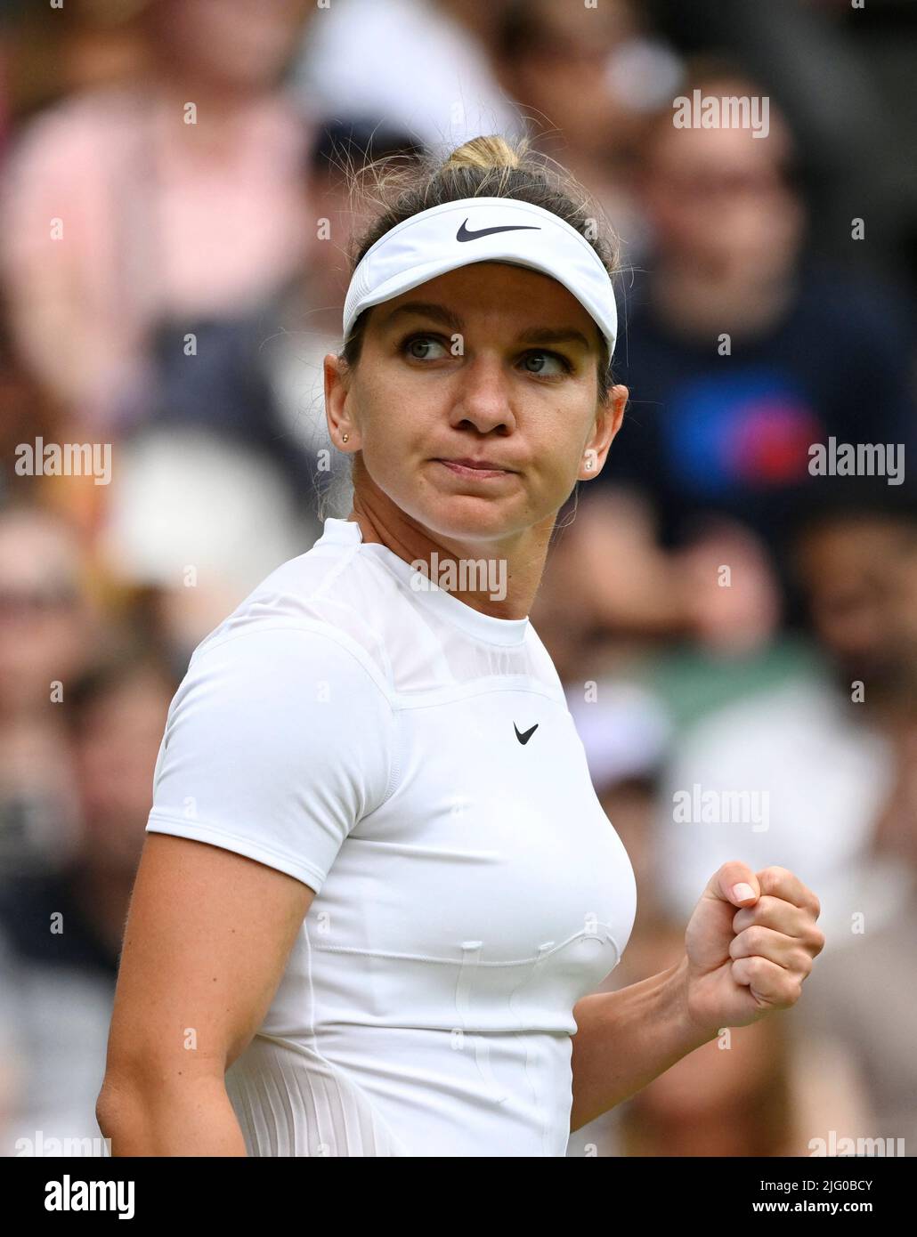 Amanda anisimova wimbledon hi-res stock photography and images - Alamy
