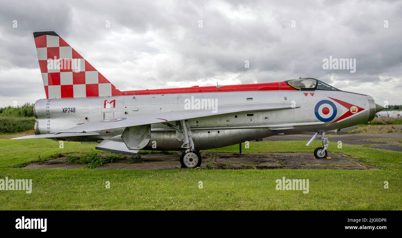 RAF English Electric Lightning XP748 (really ZF583) at Solway Aviation ...