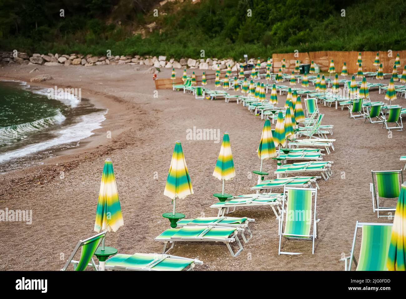 Spiaggia dei sassolini hi-res stock photography and images - Alamy
