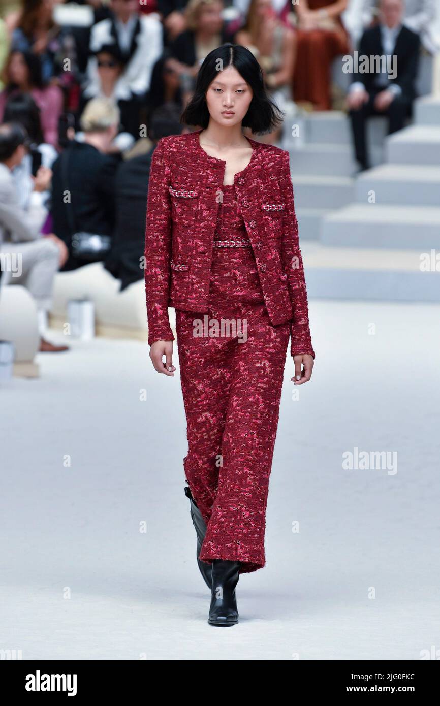 Paris, France, July 5, 2022. Model Yilan Hua walks on the runway during ...