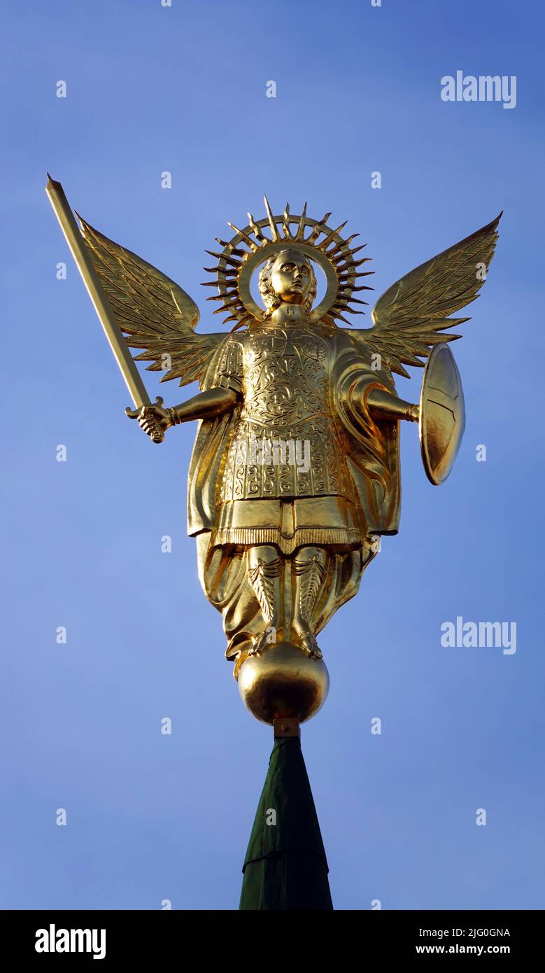 Kiev, Ukraine December 9, 2019: golden angel on the dome of the church ...