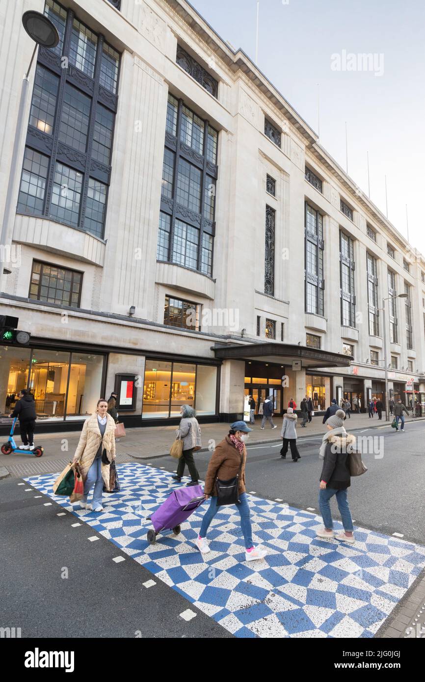Kensington High Street is the main shopping street in Kensington ...