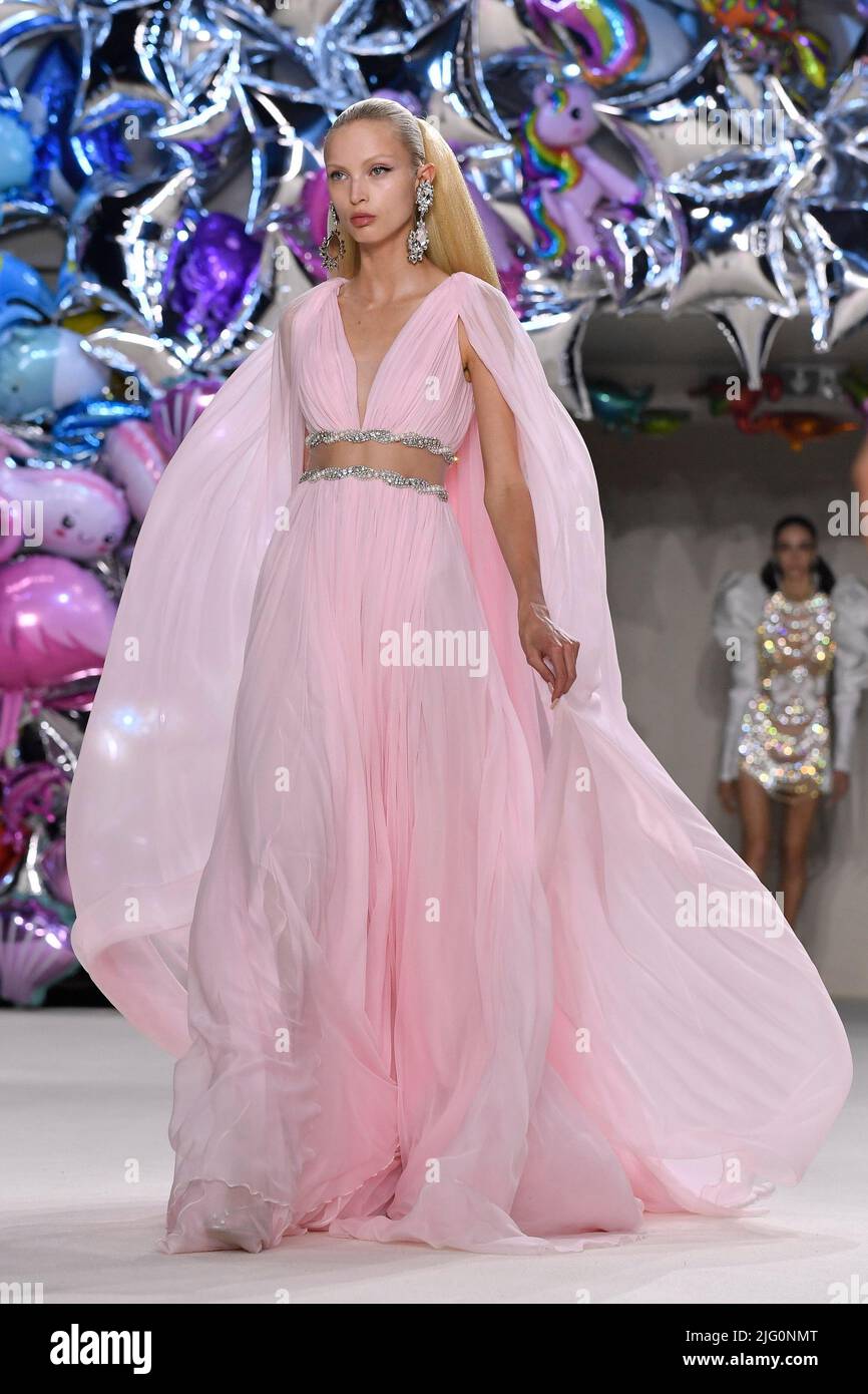 Model Lulu Wood walks on the runway at the Giambattista Valli fashion ...