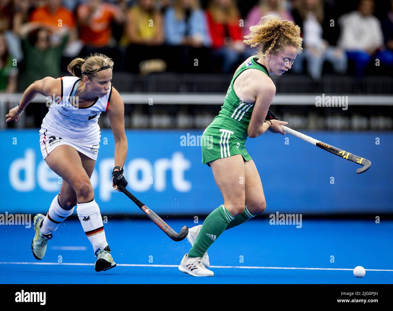 Michelle carey hi-res stock photography and images - Alamy