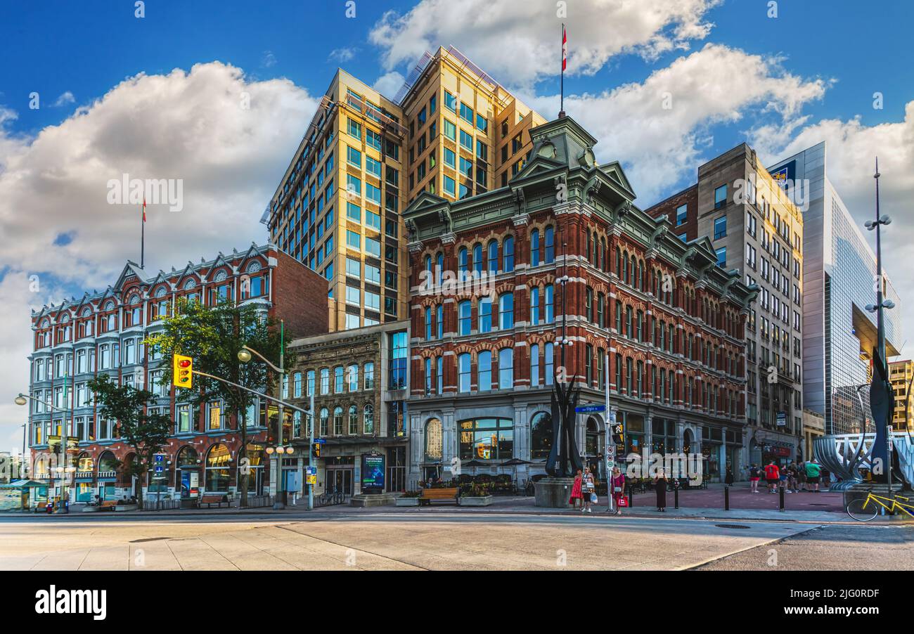 Wellington building ottawa hi-res stock photography and images - Alamy