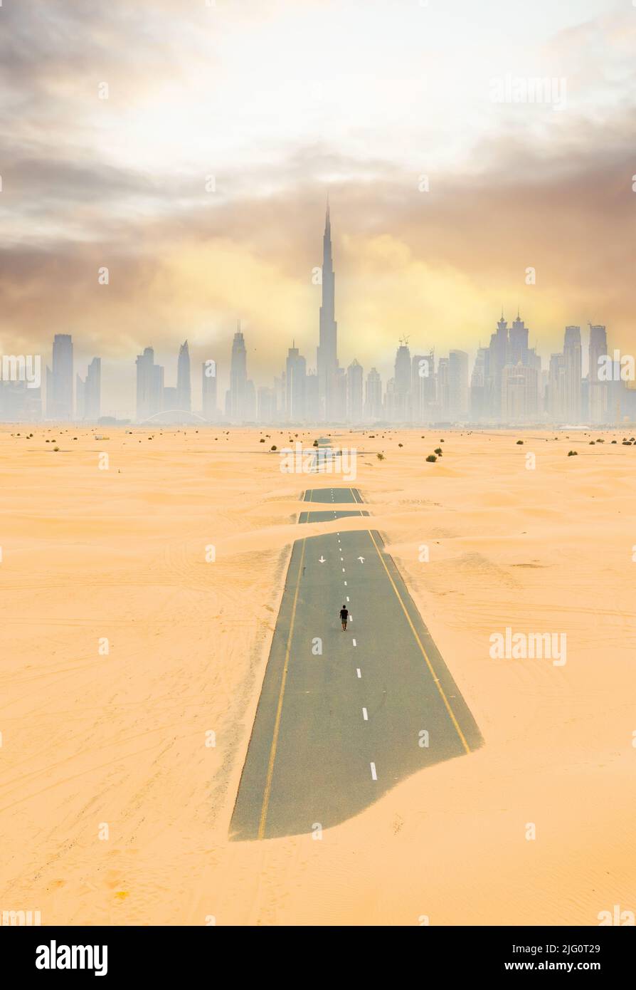 Dubai from a distance sand hi-res stock photography and images - Alamy