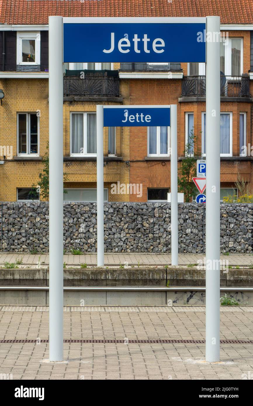 Brussels, Belgium, July 6, 2022. Jette station platform Stock Photo - Alamy