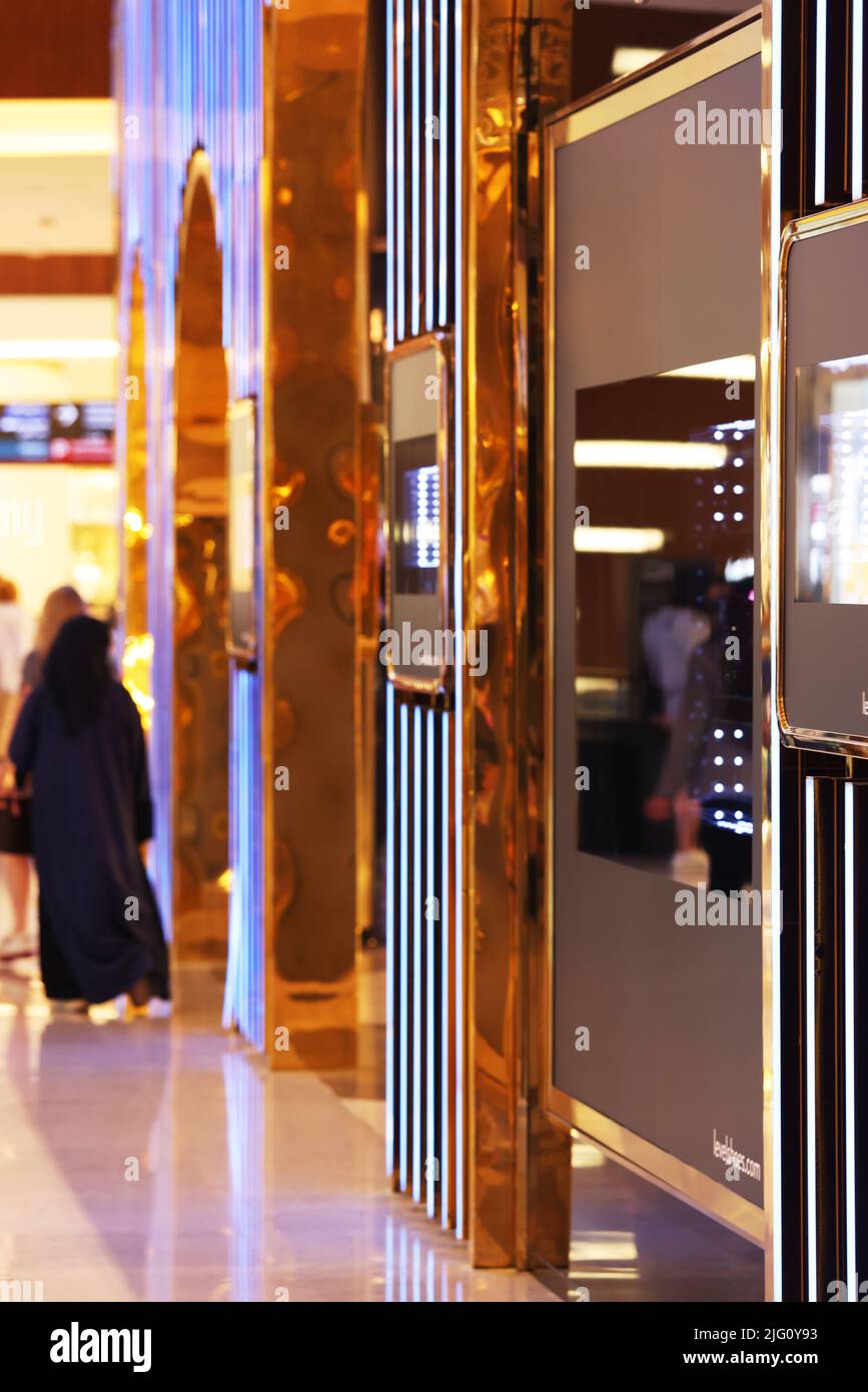 Mode, atemberaubend, modern, Dubai Mall, Einkaufszentrum mit ...