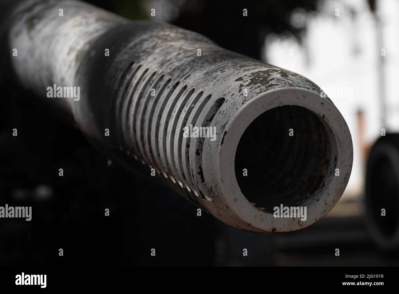 Detail of the barrel of an artillery cannon, Cannon barrel closeup in ...