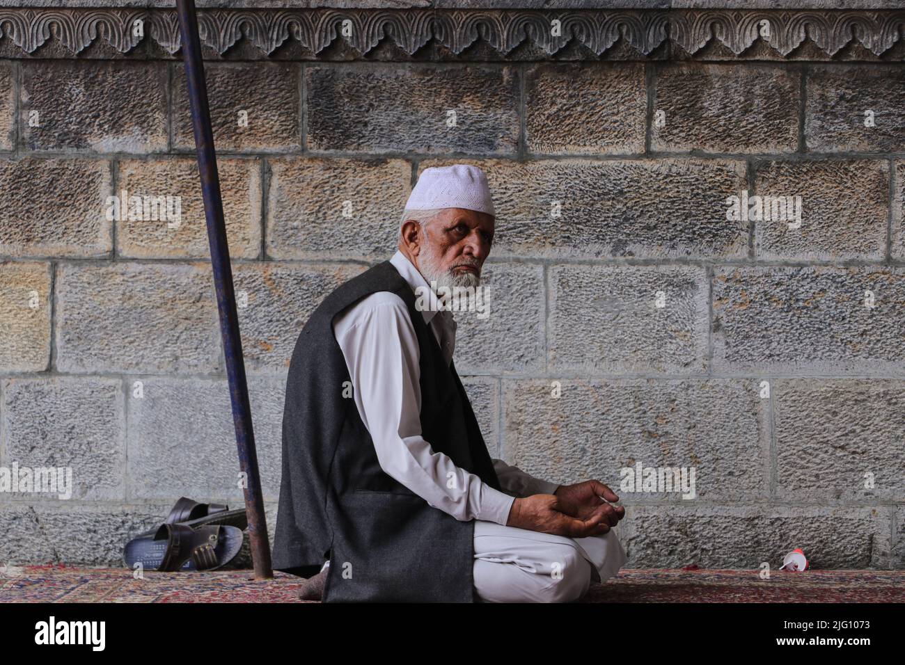 July 6, 2022, Srinagar, Jammu and Kashmir, India: A Muslim devotee seen ...