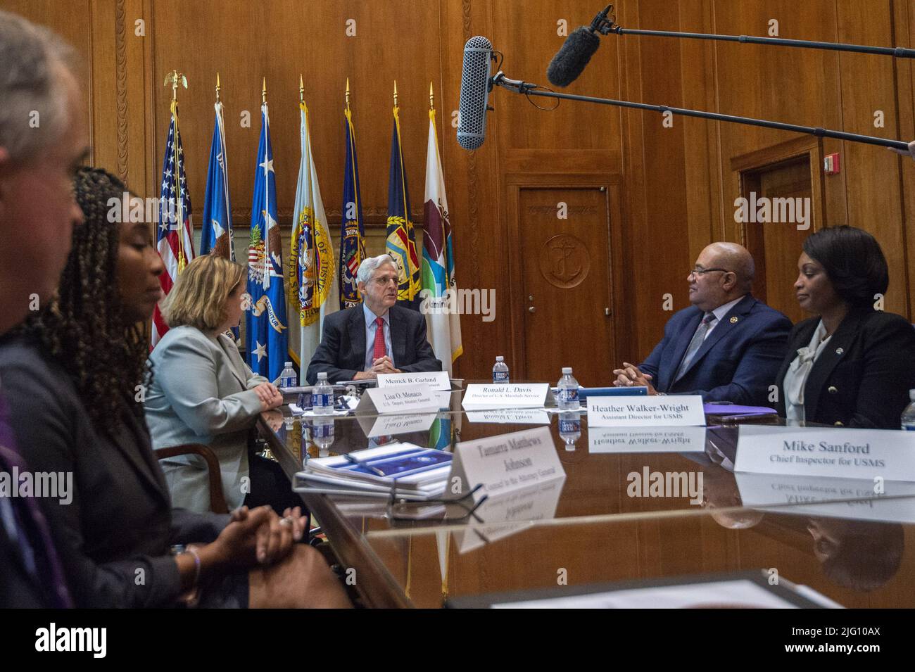 Ronald merrick hi-res stock photography and images - Alamy