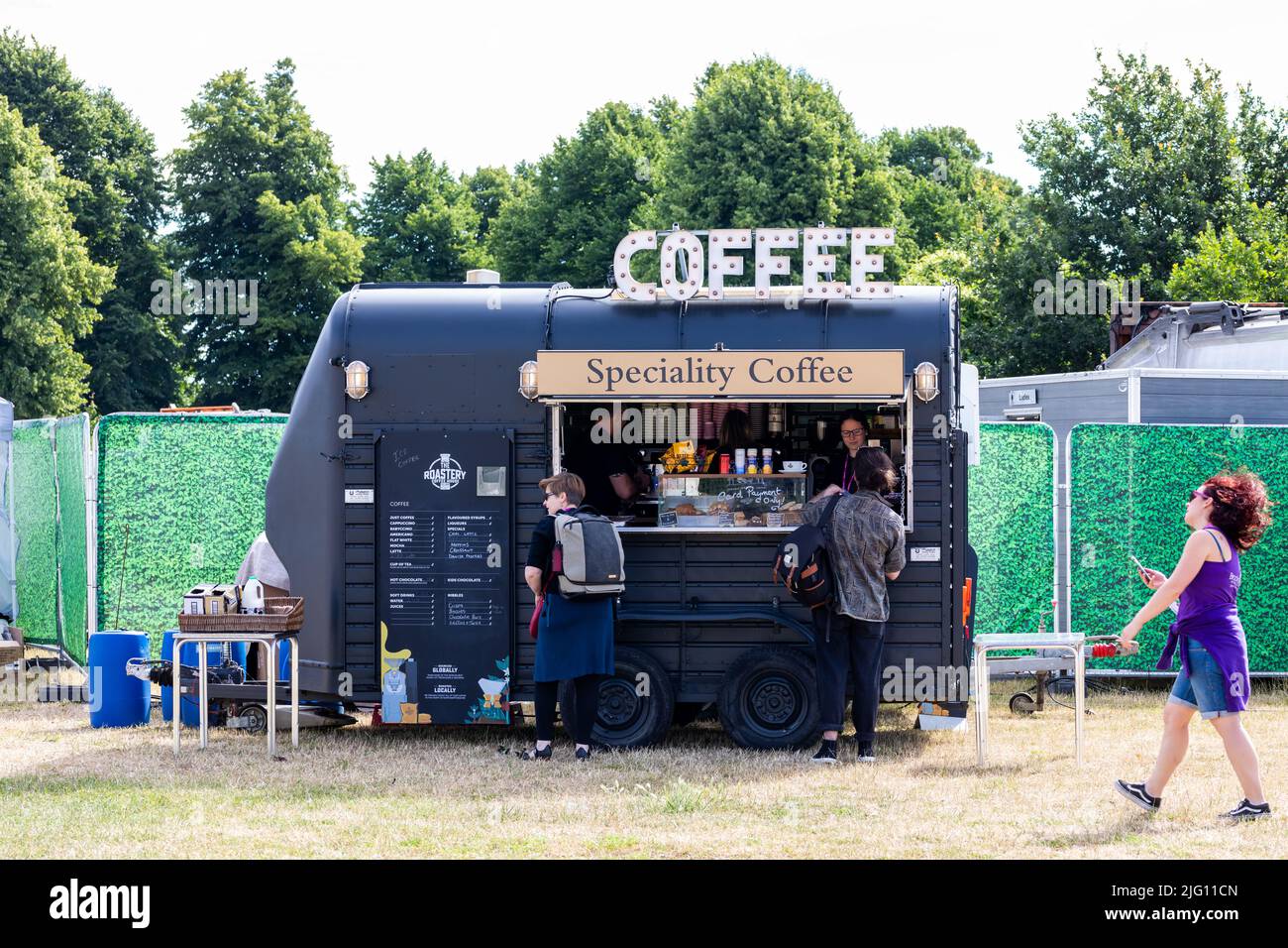 East van festival hi-res stock photography and images - Alamy