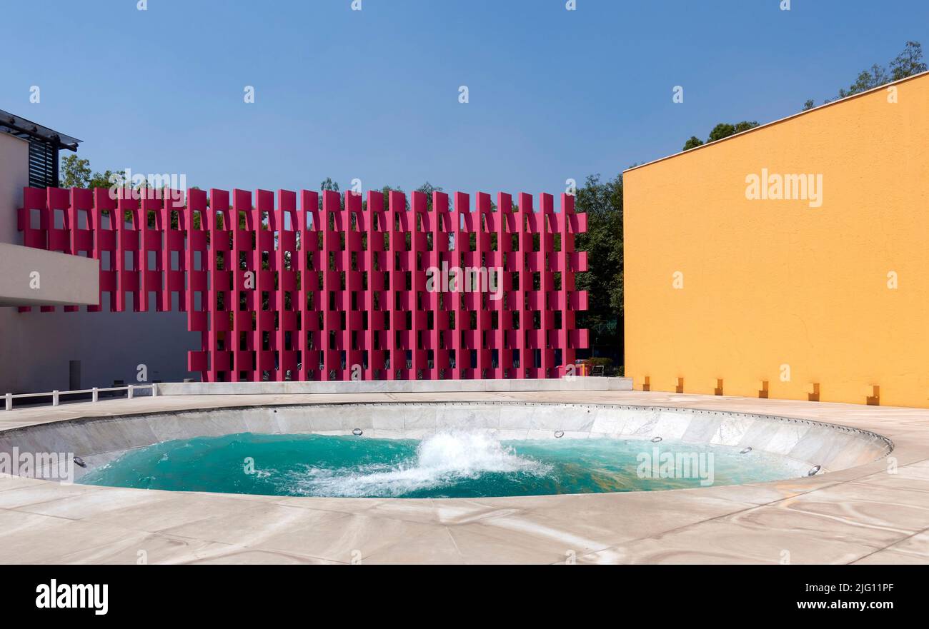 Inner courtyard with ''The Fountain of Eternal Movement''. Camino Real ...