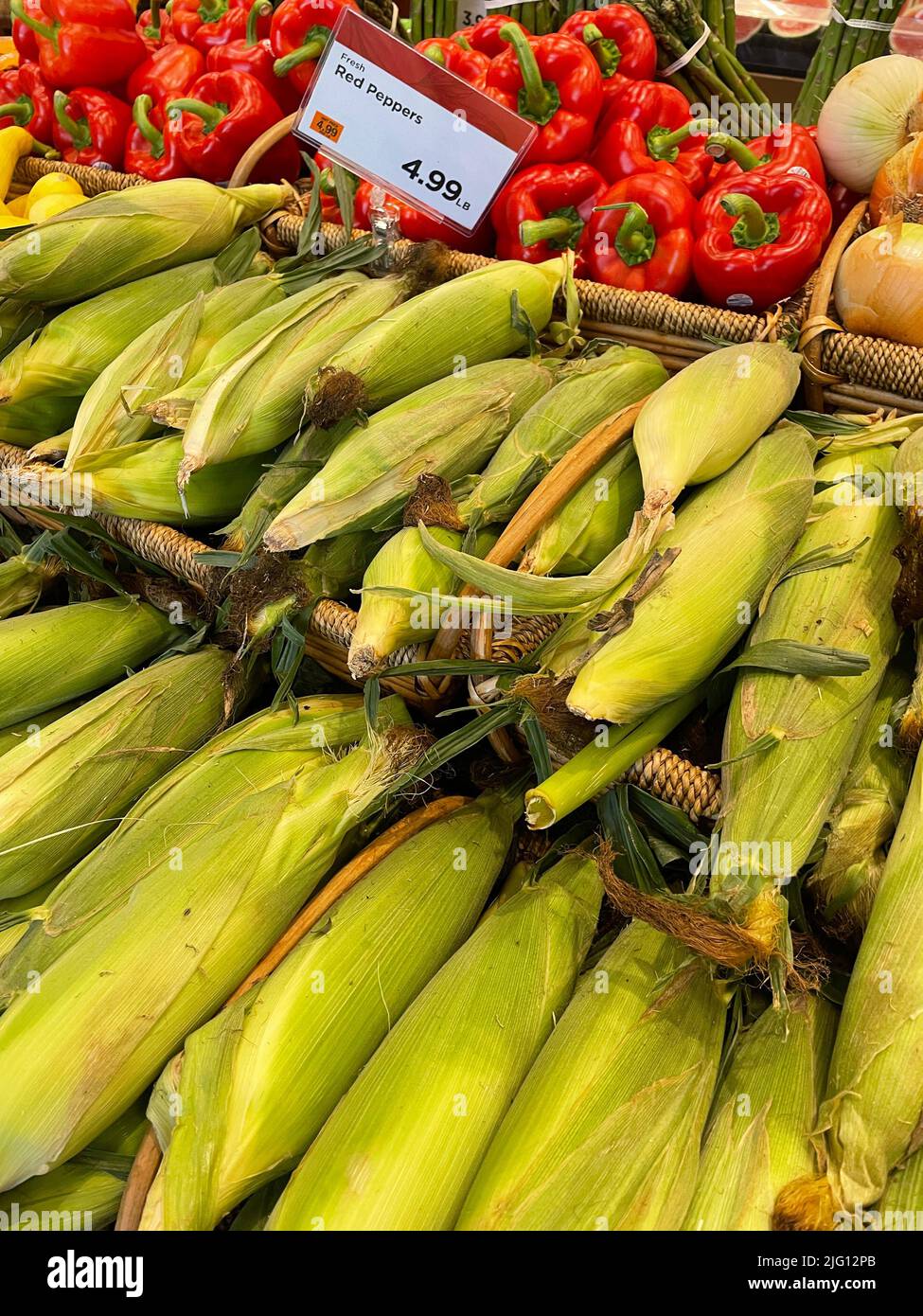 Roche bros supermarkets hi-res stock photography and images - Alamy