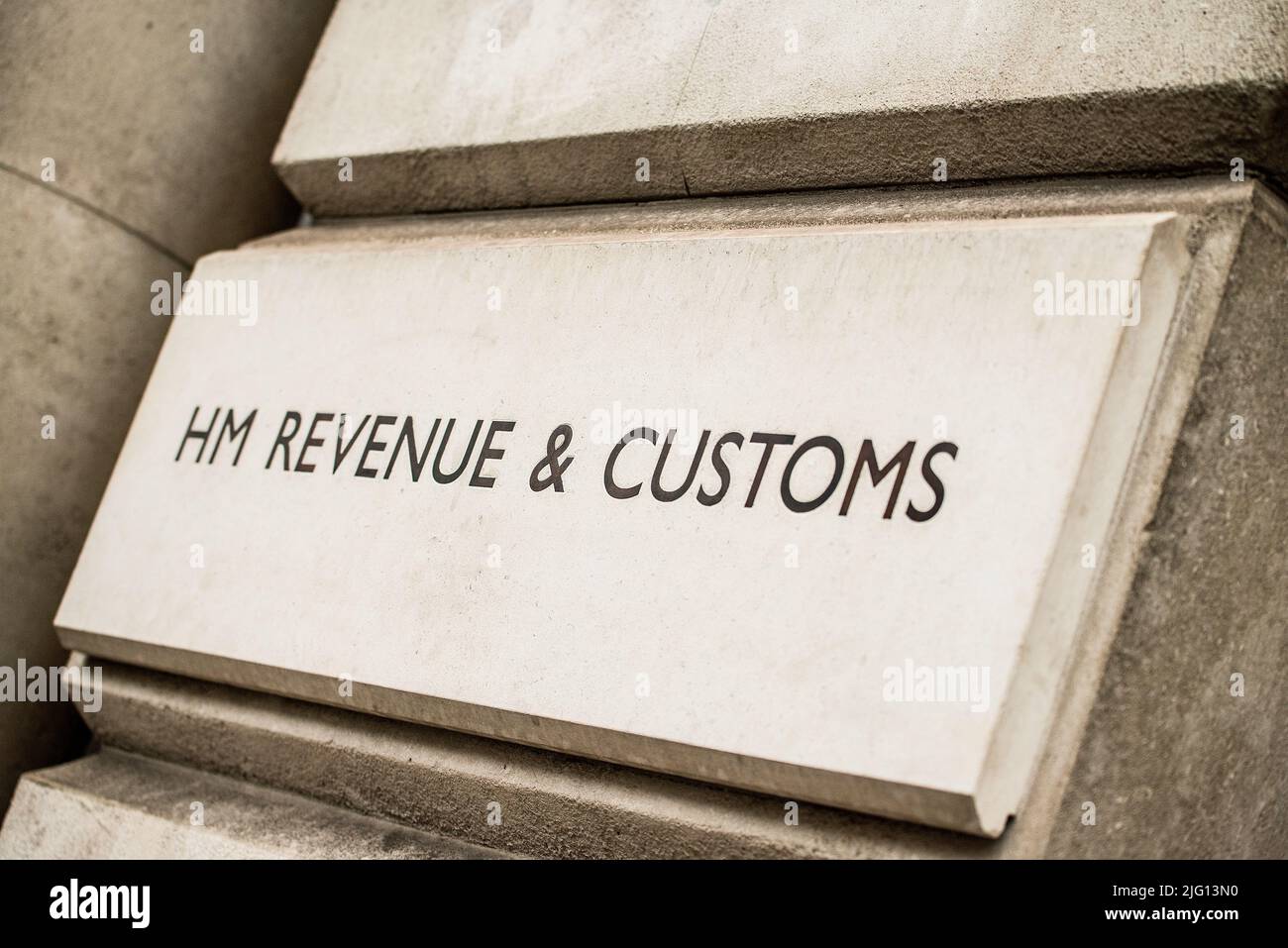 Hm treasury sign hi-res stock photography and images - Alamy