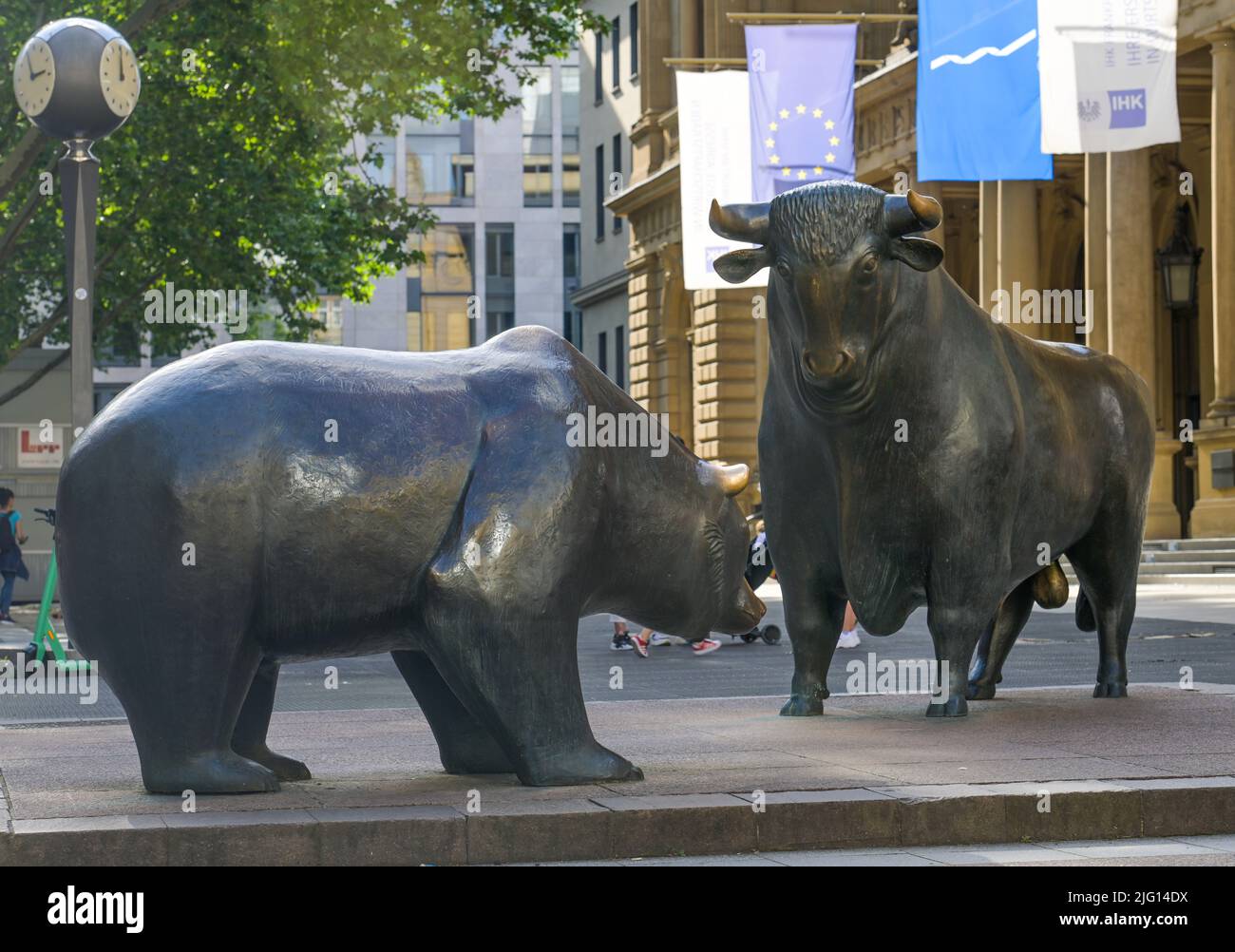 Bronzeskulptur, Bulle und Bär, Deutsche Börse, Börsenplatz, Frankfurt ...