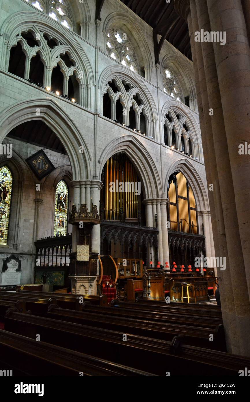 Inside Bridlington Priory - Priory Church Of St Mary - Public Anglican ...