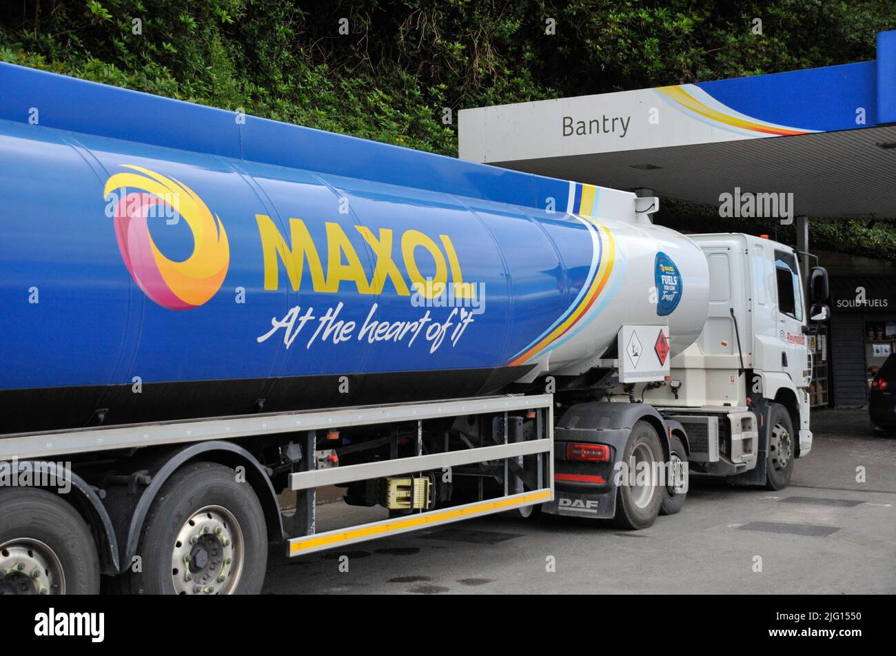 Maxol logo hi-res stock photography and images - Alamy