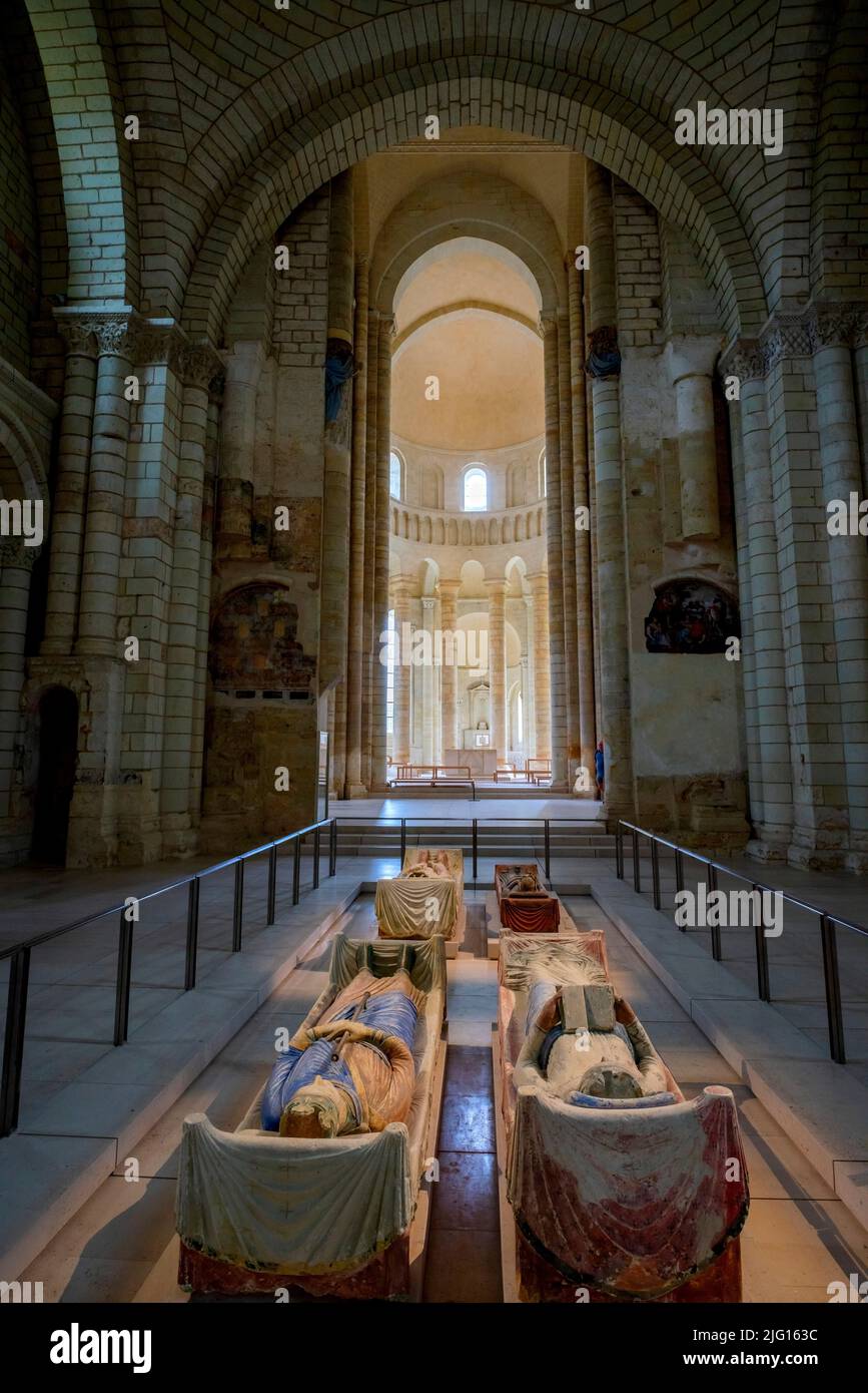 Abbaye notre dame de fontevraud hi-res stock photography and images - Alamy