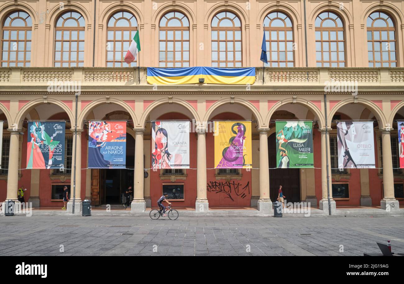 Teatro comunale di bologna hi-res stock photography and images - Alamy