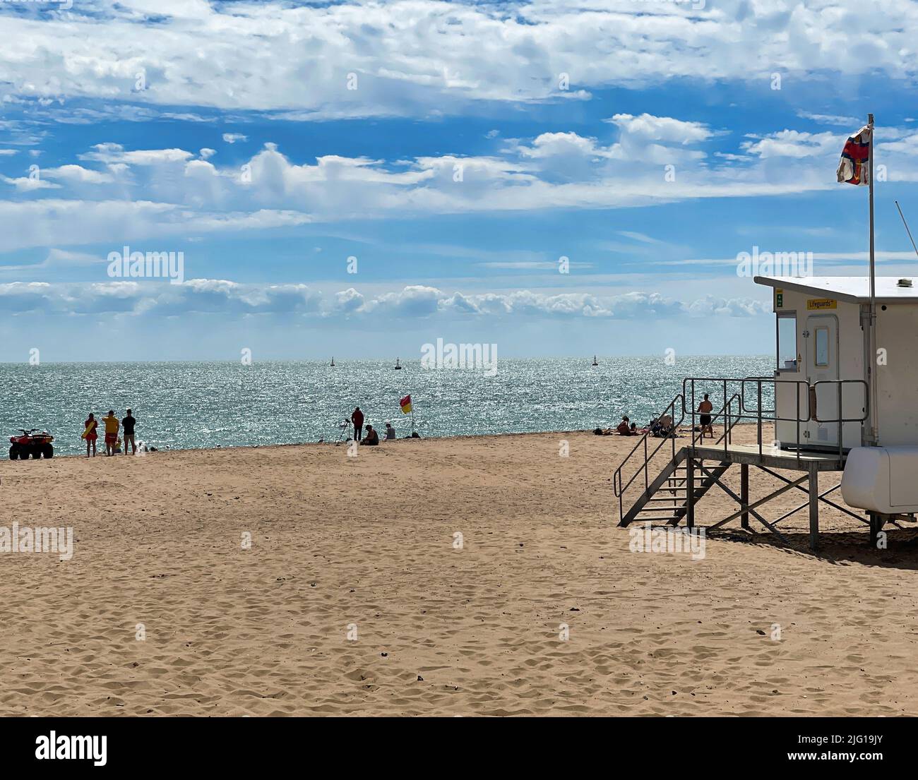 Beach ramsgate hi-res stock photography and images - Alamy