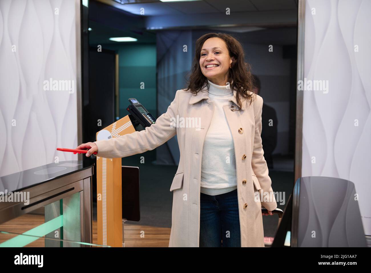 Airport boarding pass reader hi-res stock photography and images - Alamy
