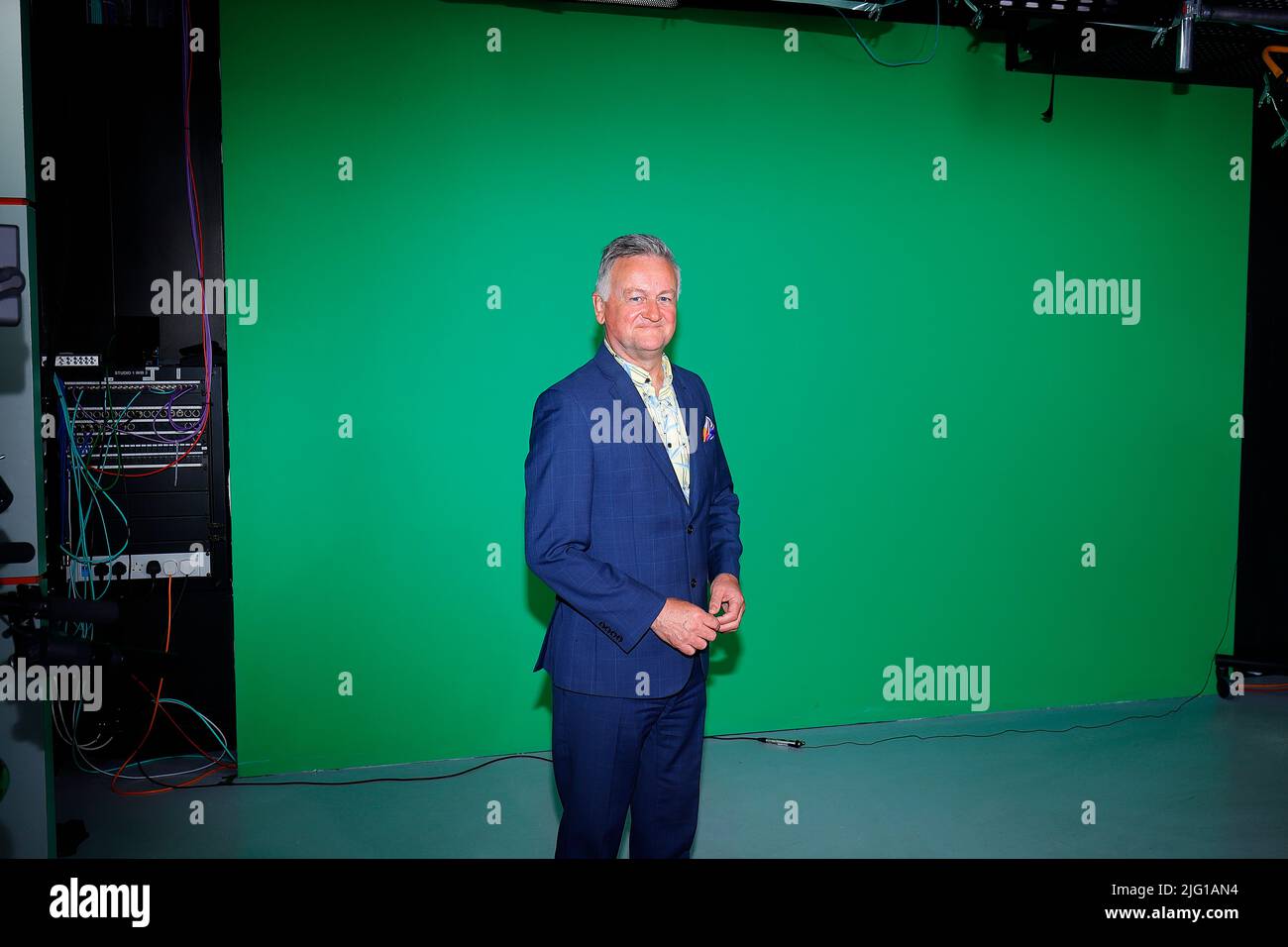 ITV Meteorologist & longest serving weather presenter Jon Mitchell, who ...