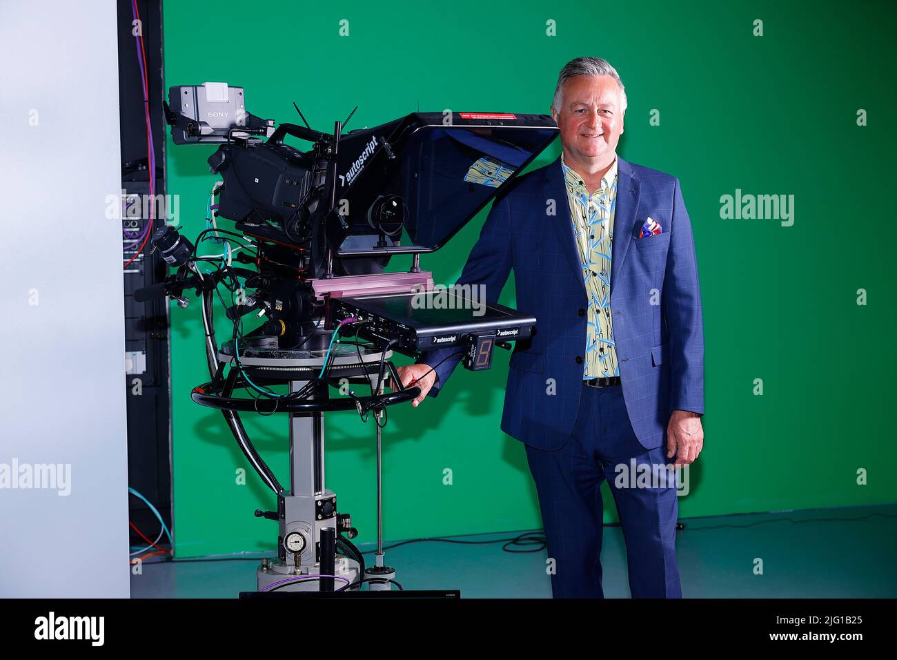 ITV Meteorologist & longest serving weather presenter Jon Mitchell, who ...