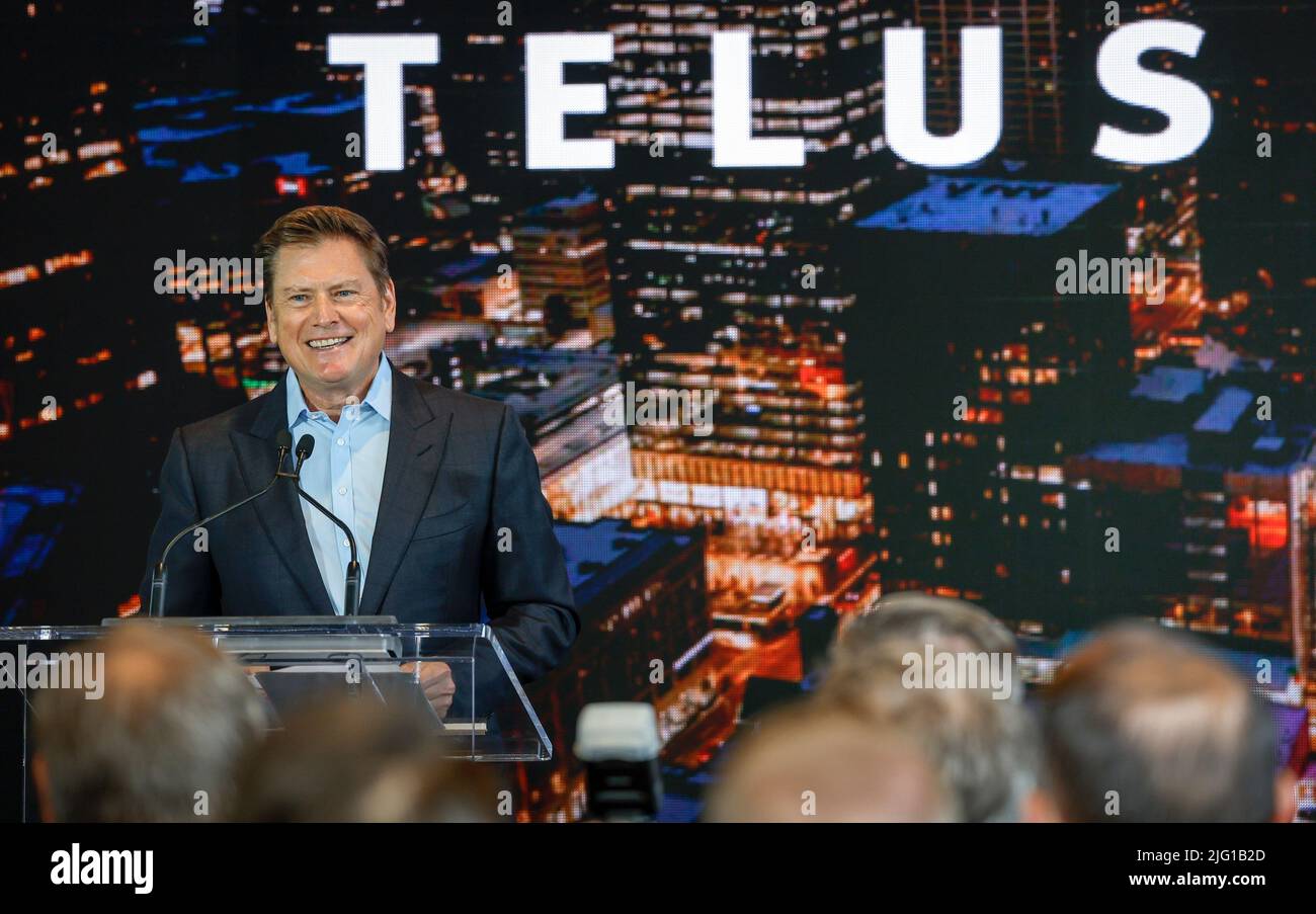 Telus CEO Darren Entwistle, marked the opening of the company's new 60 ...