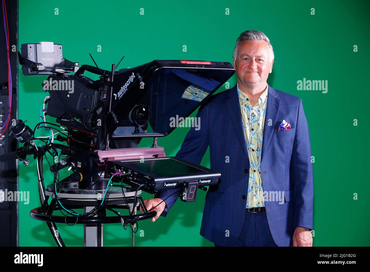 ITV Meteorologist & longest serving weather presenter Jon Mitchell, who ...