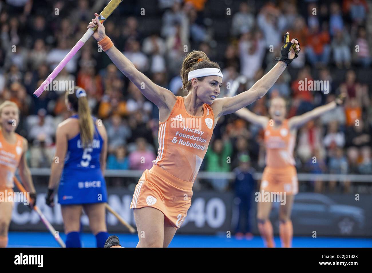 AMSTERDAM -Eva de Goede (NED) makes it 3-1 during the match between the ...