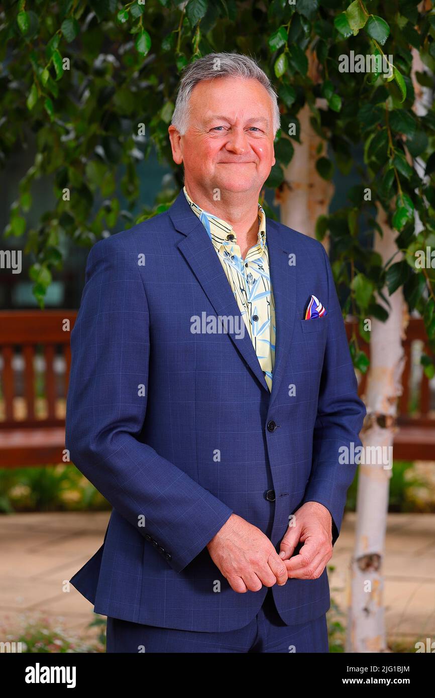 ITV Meteorologist & longest serving weather presenter Jon Mitchell, who ...