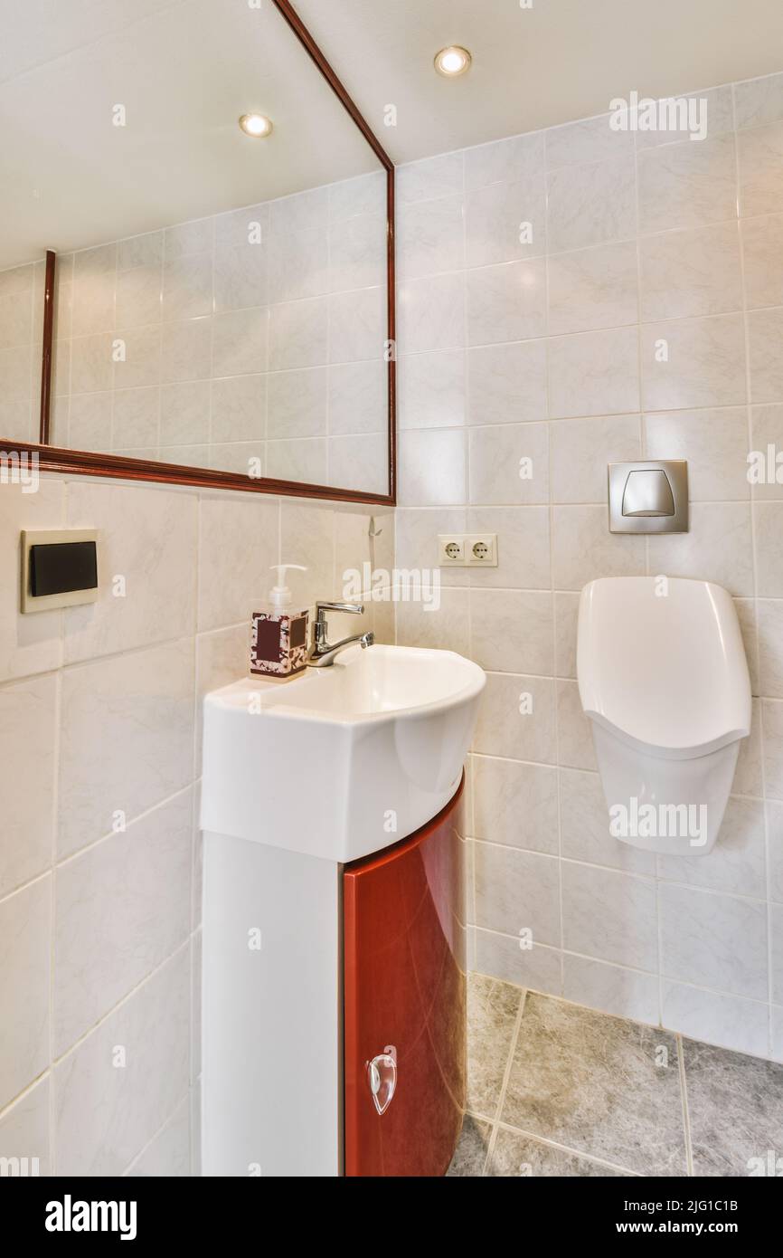 Office interior toilet washroom hi-res stock photography and images - Alamy