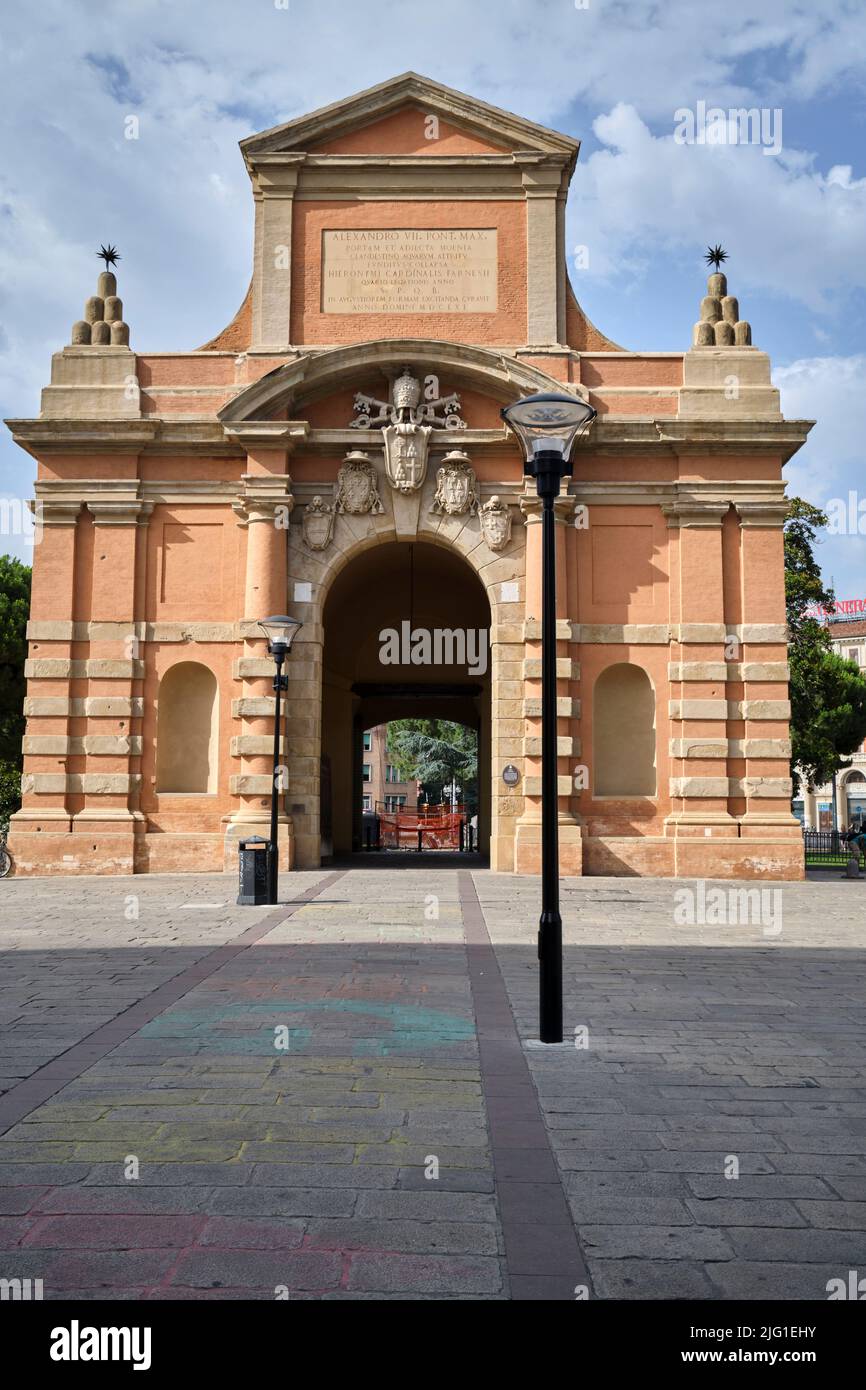 Bologna baroque architecture hi-res stock photography and images - Alamy