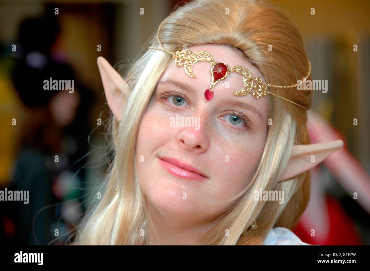 People at MegaCon dressing and acting like characters they admire for ...