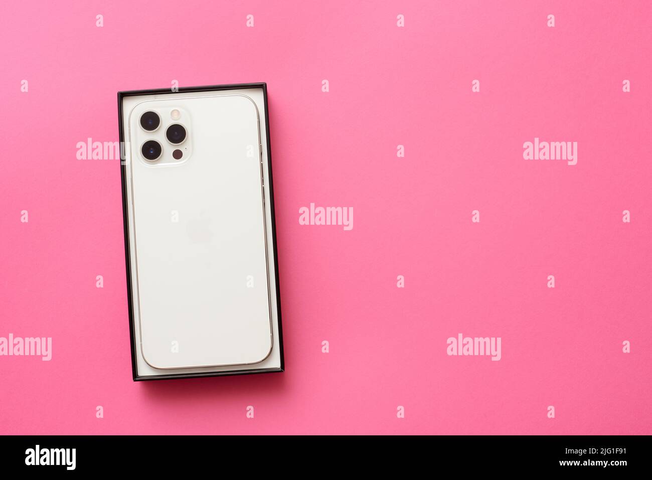 Iphone 12 white background hi-res stock photography and images - Alamy