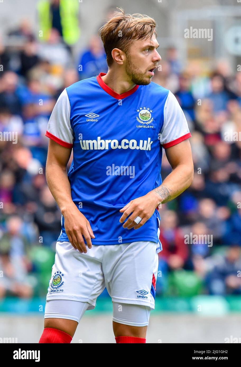 Mcdaid robbie linfield hi-res stock photography and images - Alamy