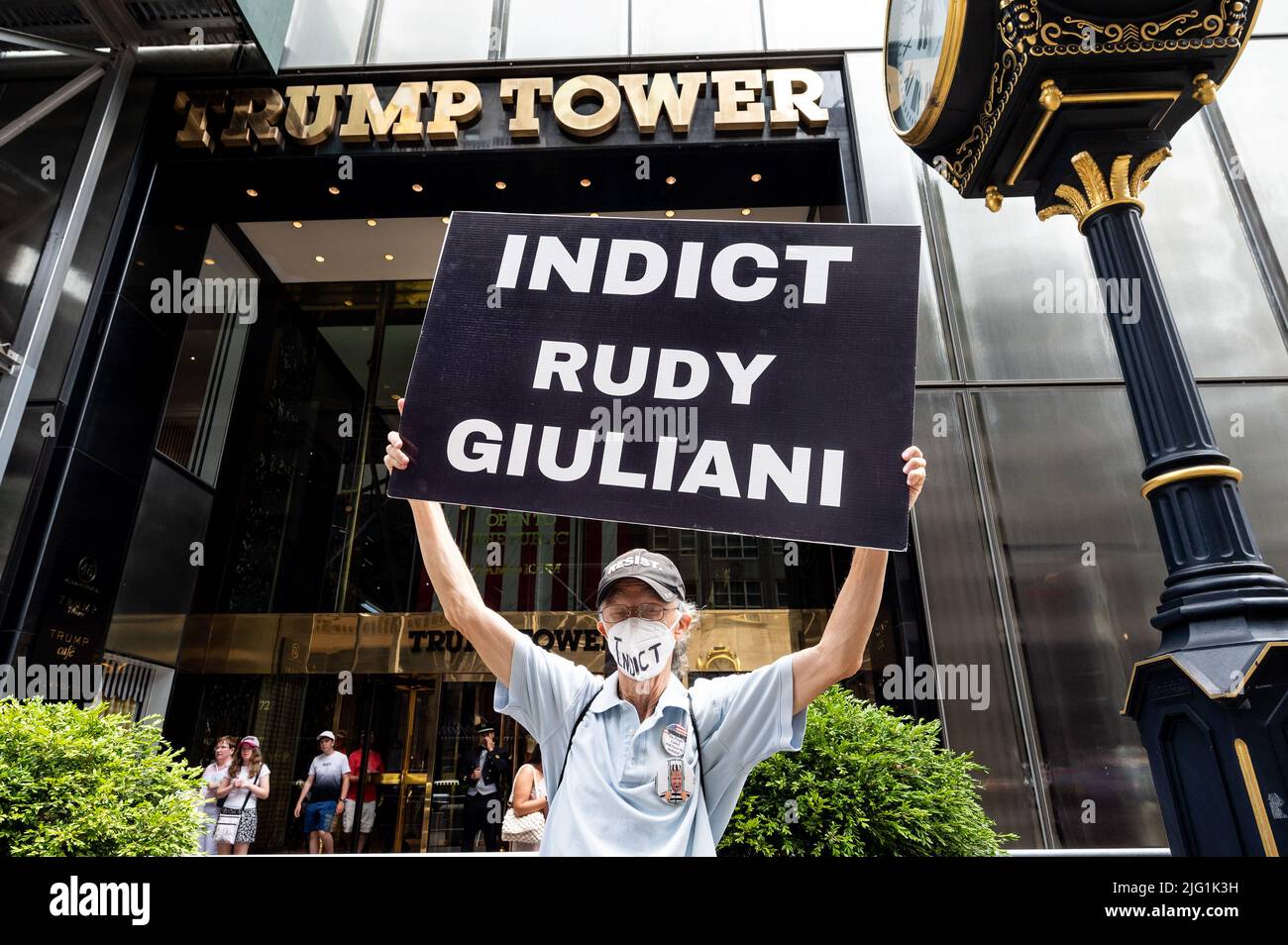 Indict rudy giuliani hi-res stock photography and images - Alamy