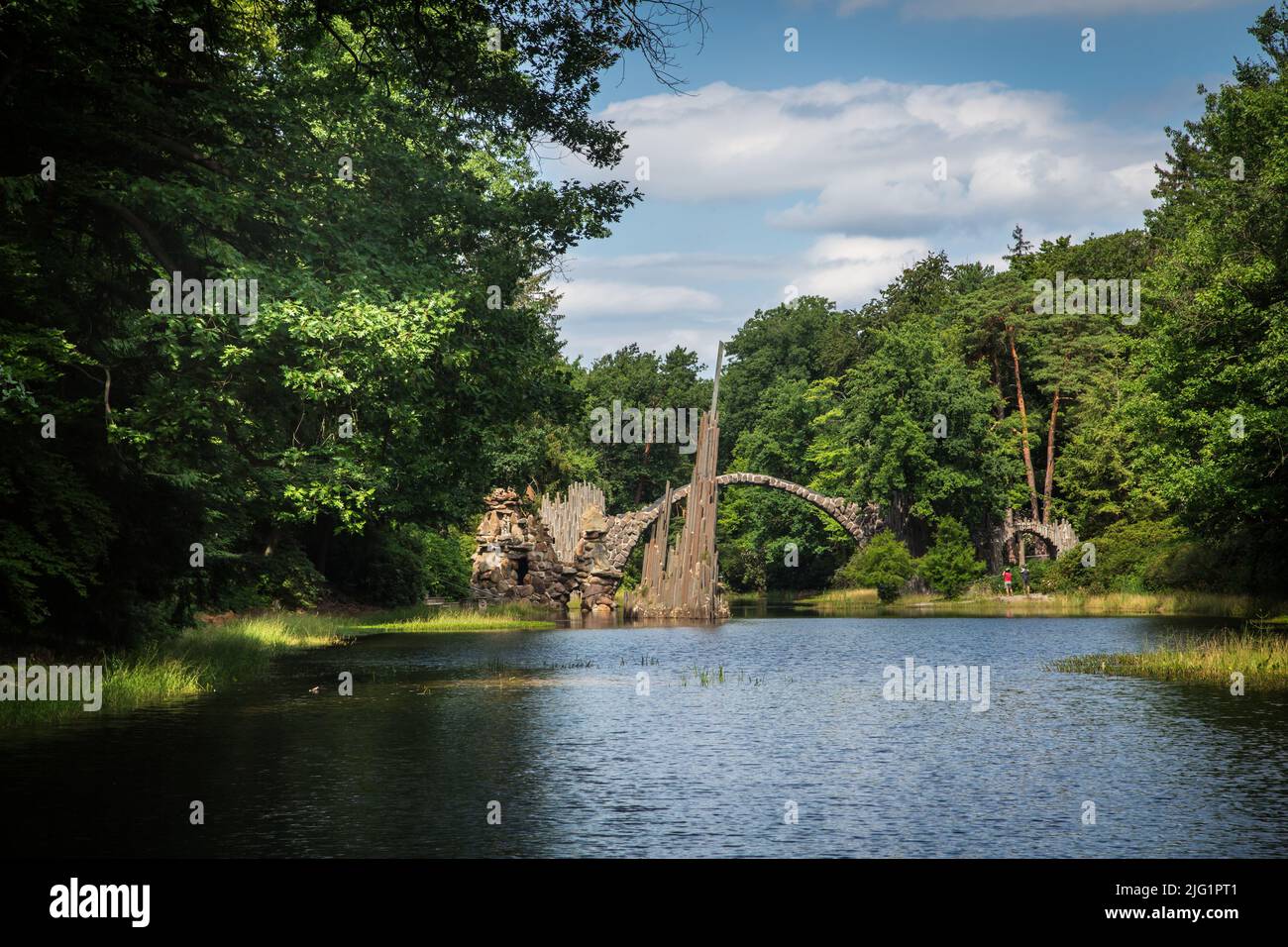 Rakotzbrücke (Rakotz bridge) in the Azalea and Rhododendron Park ...