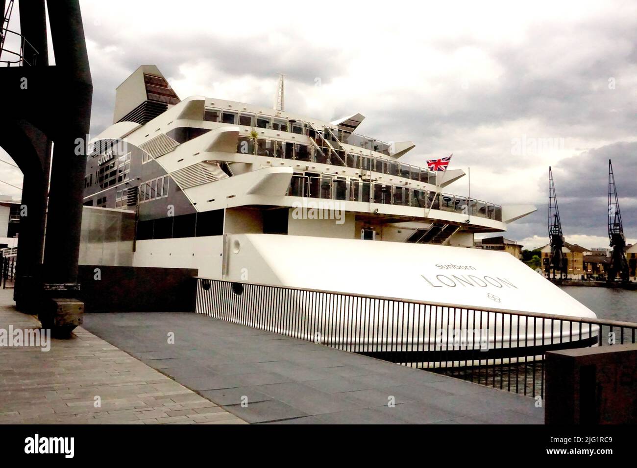 Sunborn Yatch Hotel Stock Photo - Alamy
