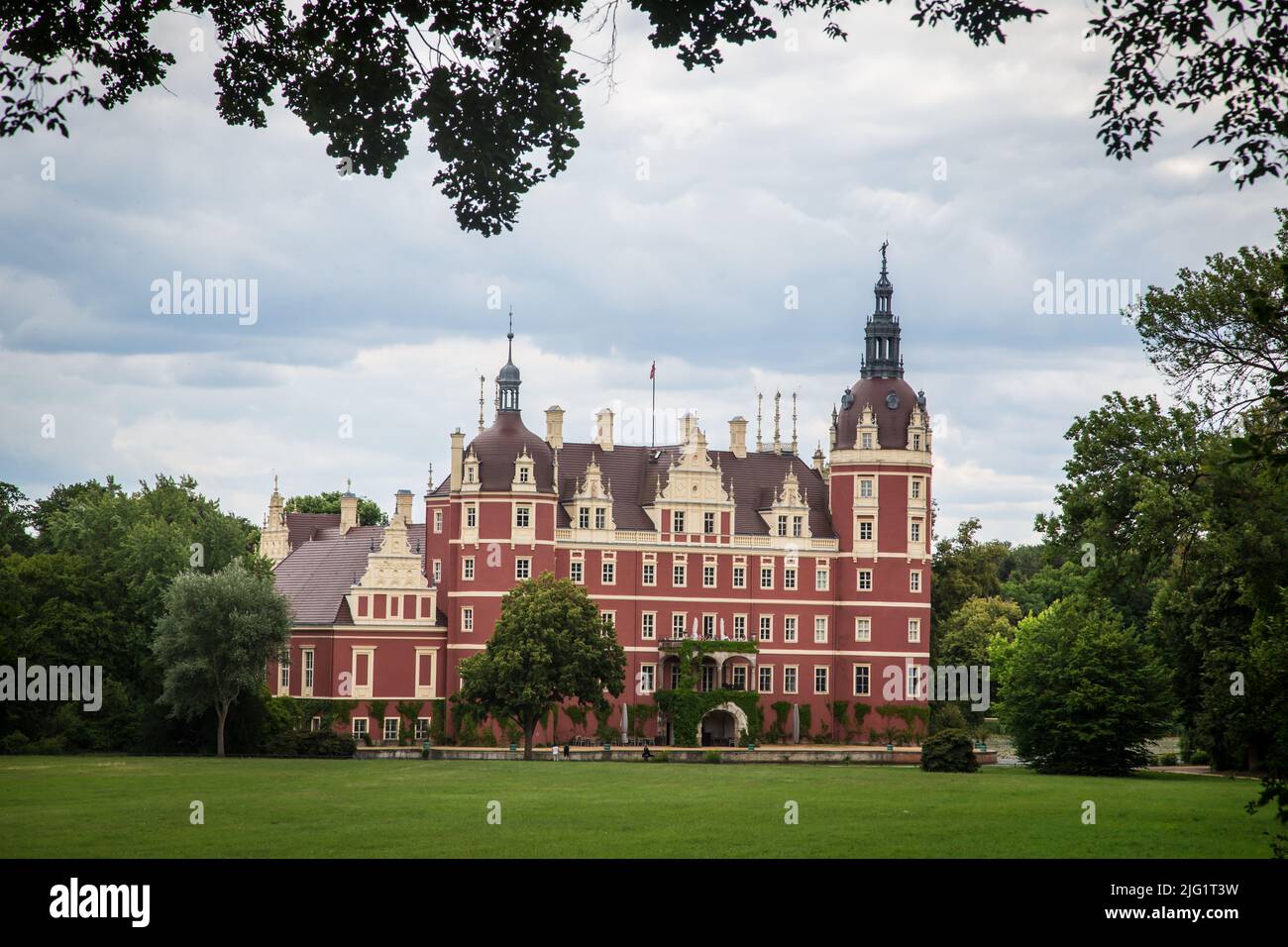 Muskau castle hi-res stock photography and images - Alamy