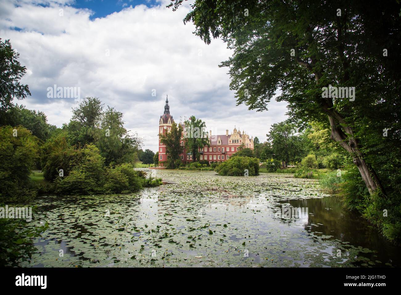 Muskau park park muzakowski muskauer park castle castle muskau hi-res ...