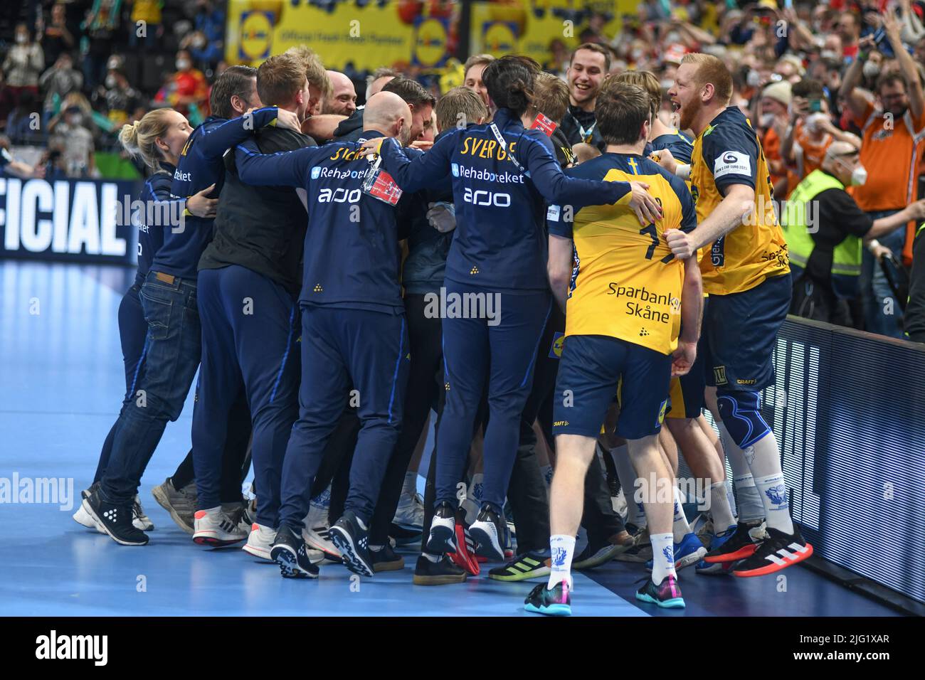 EHF Euro 2022. Final: Sweden National Team celebrates the Gold Medal ...